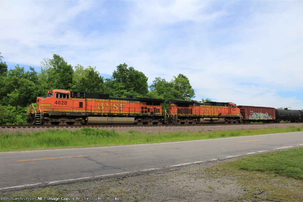 BNSF 4628